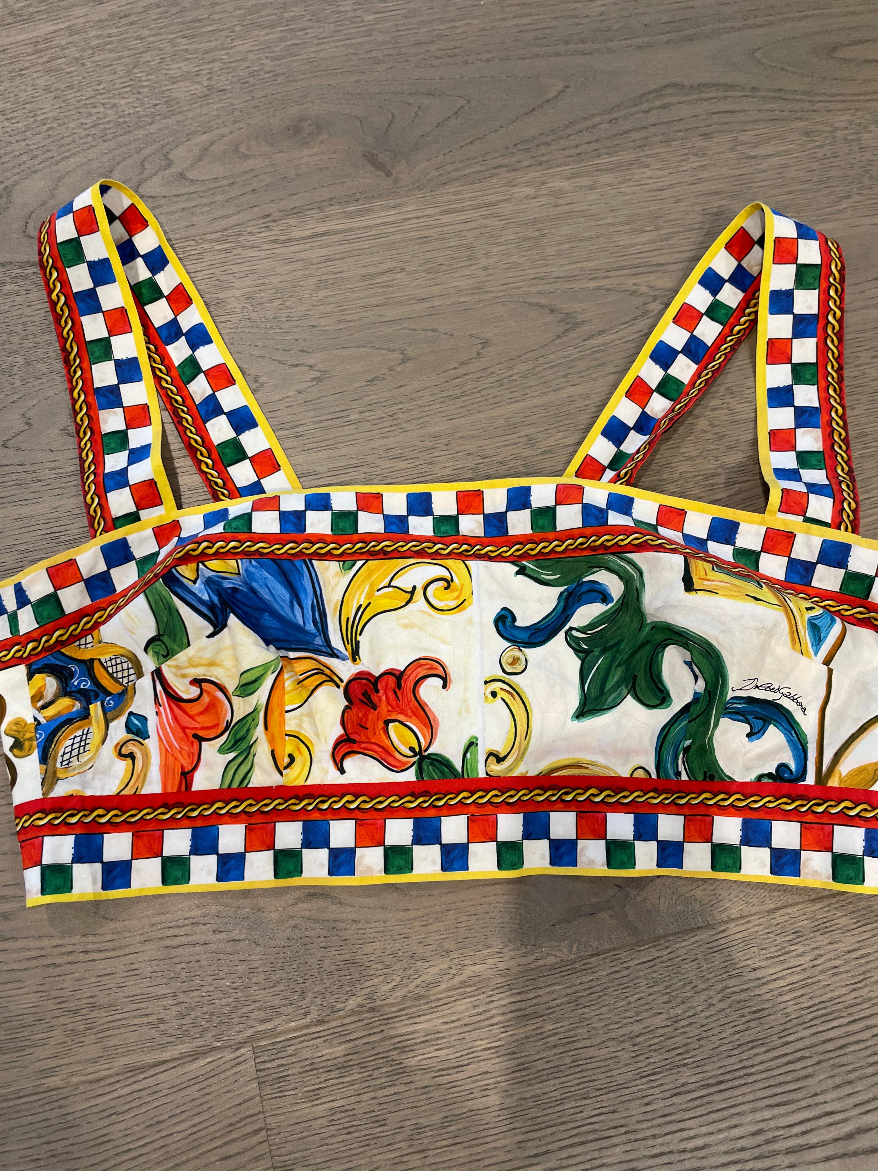 Dolce & Gabbana Majolica print two piece set yellow print size 8 | The ...